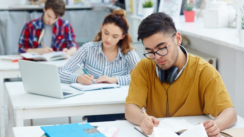 50 common TOEFL phrasal verbs along with sample sentences - English ...